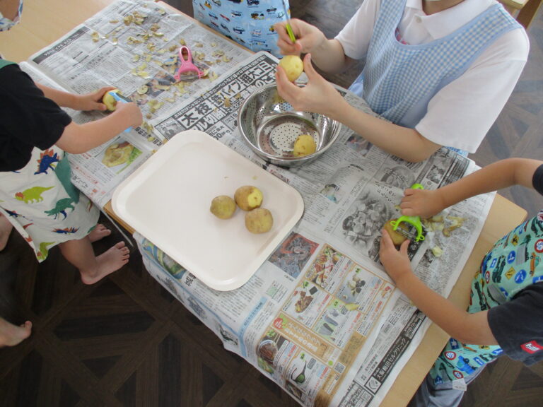 クッキング | COCORO（認定こども園・保育園・保育ルーム）